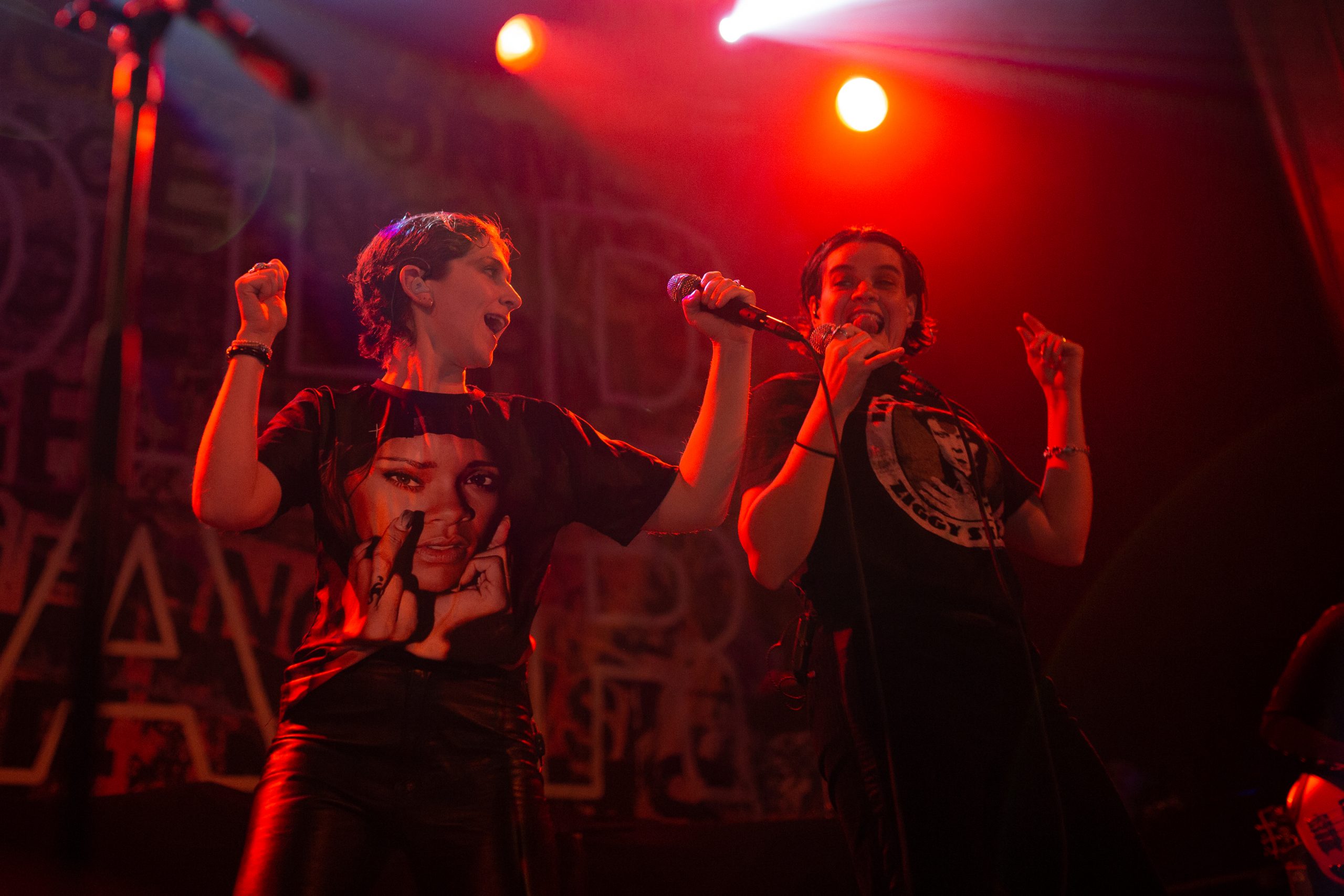 Overcoats at The Neptune Theatre - Lost In Concert