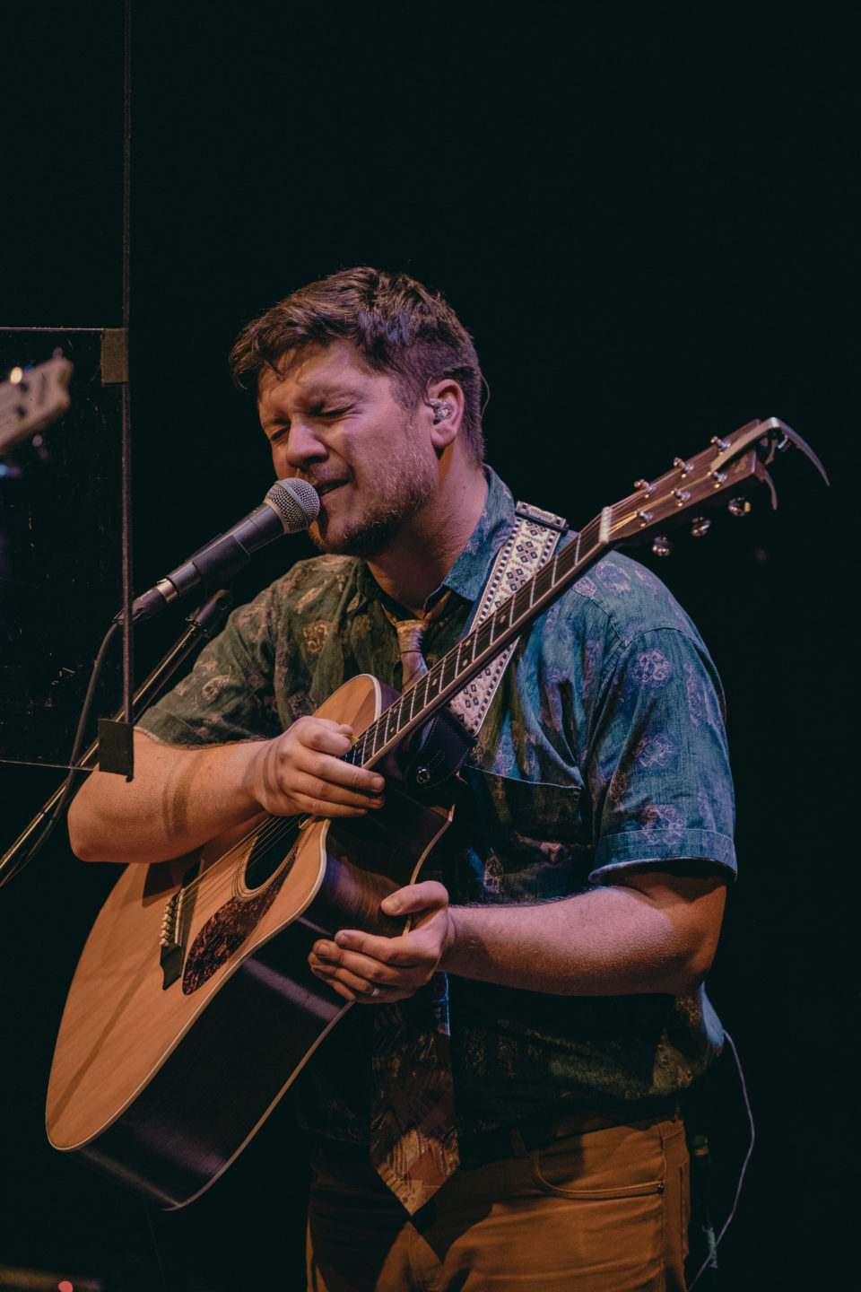 Jordan Klassen at Pacific Theatre - Lost In Concert