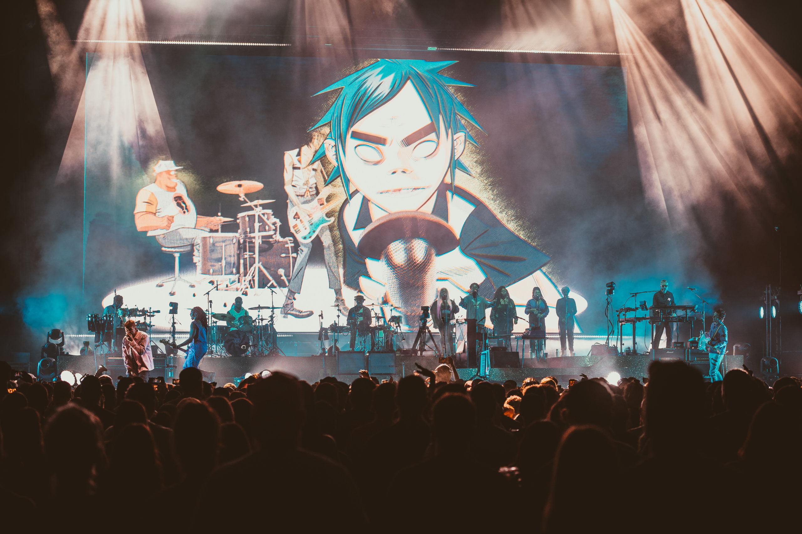Gorillaz Live 2d